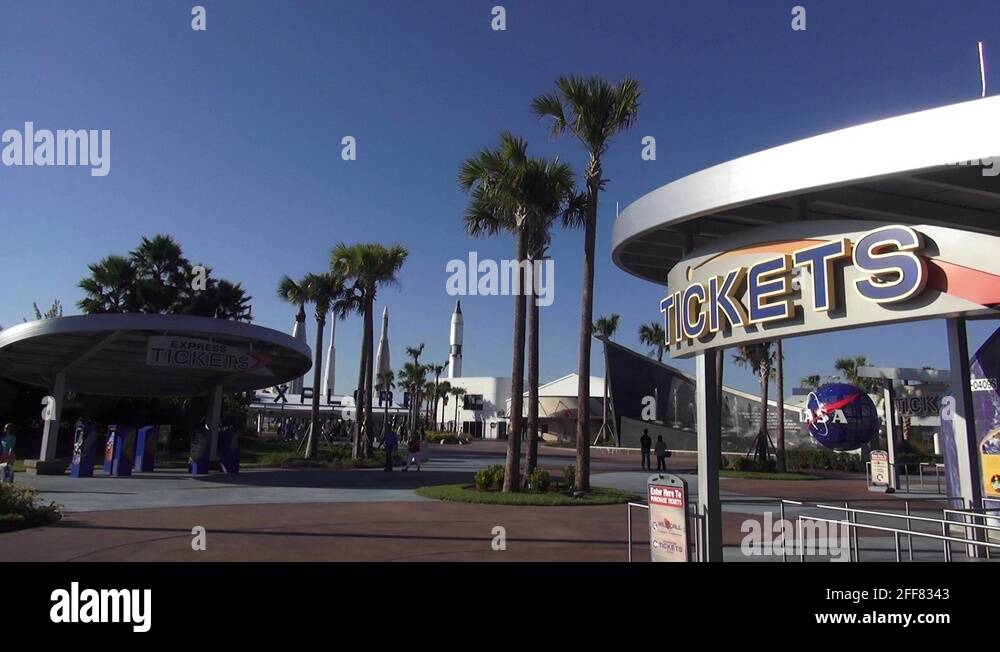 Ticket center museum Stock Videos & Footage - HD and 4K Video Clips - Alamy