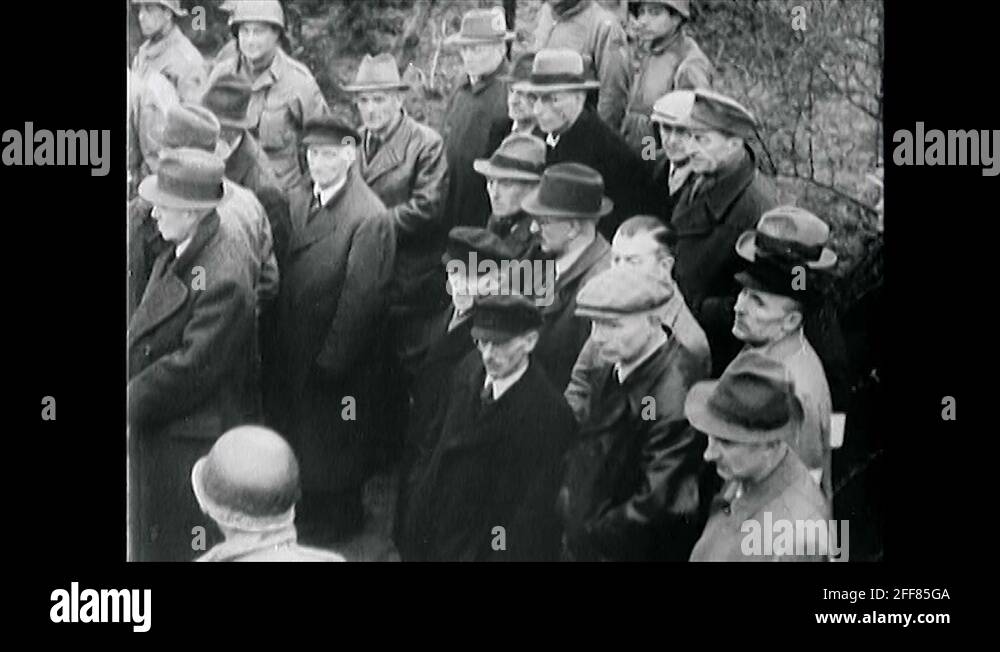 WW2 - German Labor Camp - German Locals Visit 06 - US Soldiers, Dead ...