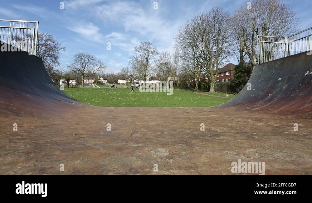 Skateboarding half pipe Stock Videos & Footage - HD and 4K Video Clips ...