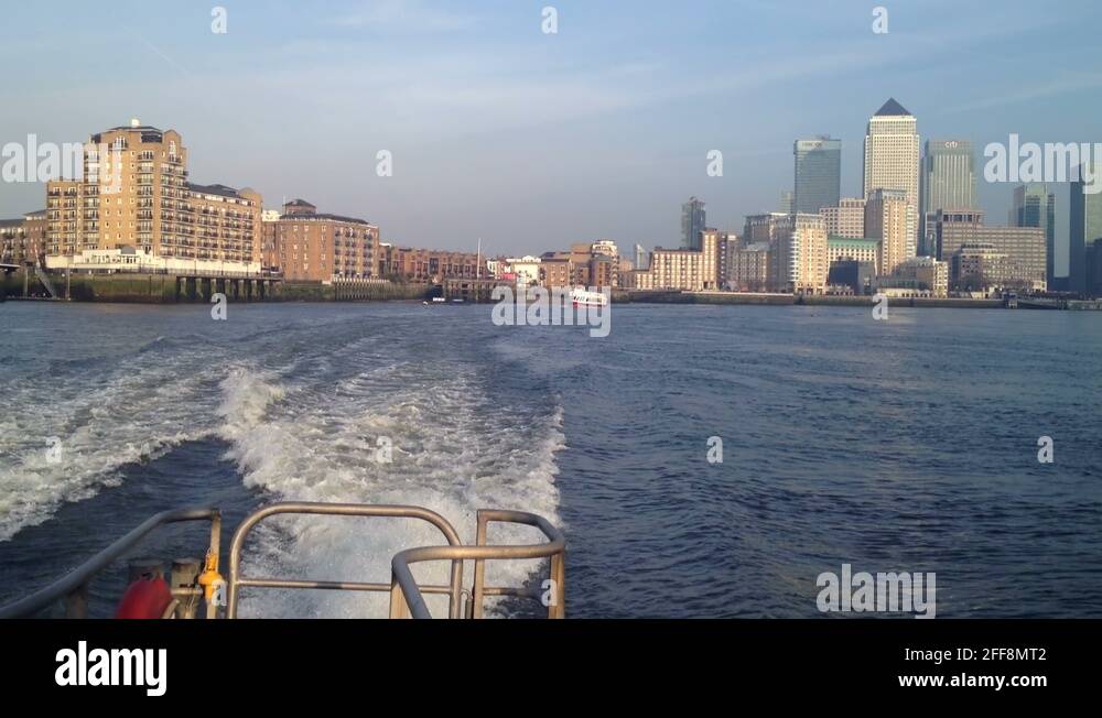 Backdrop canary wharf Stock Videos & Footage - HD and 4K Video Clips ...