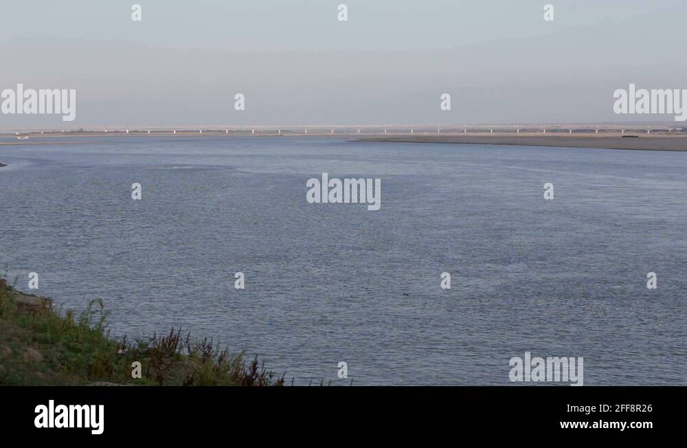 Irrawaddy river Stock Videos & Footage - HD and 4K Video Clips - Alamy