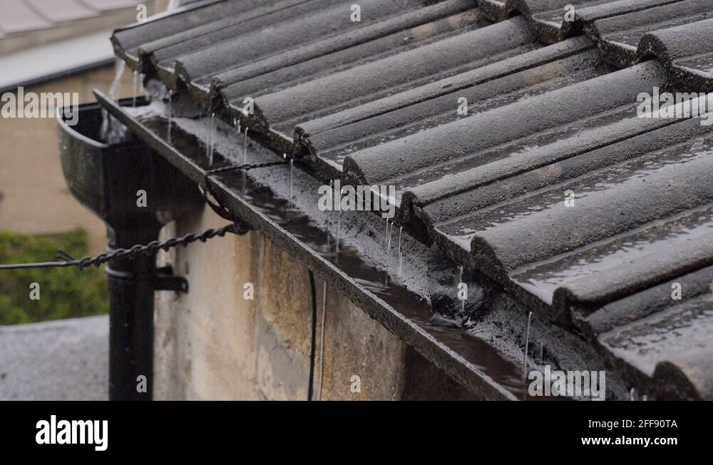 Pouring rain house Stock Videos & Footage - HD and 4K Video Clips - Alamy