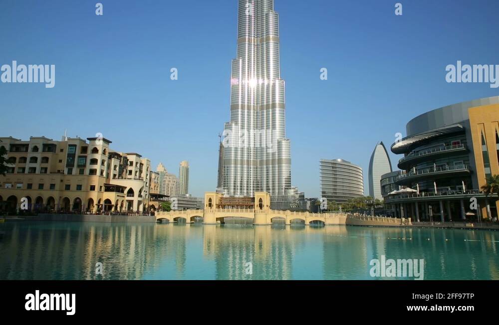 Burj khalifa tallest building dubai Stock Videos & Footage - HD and 4K ...