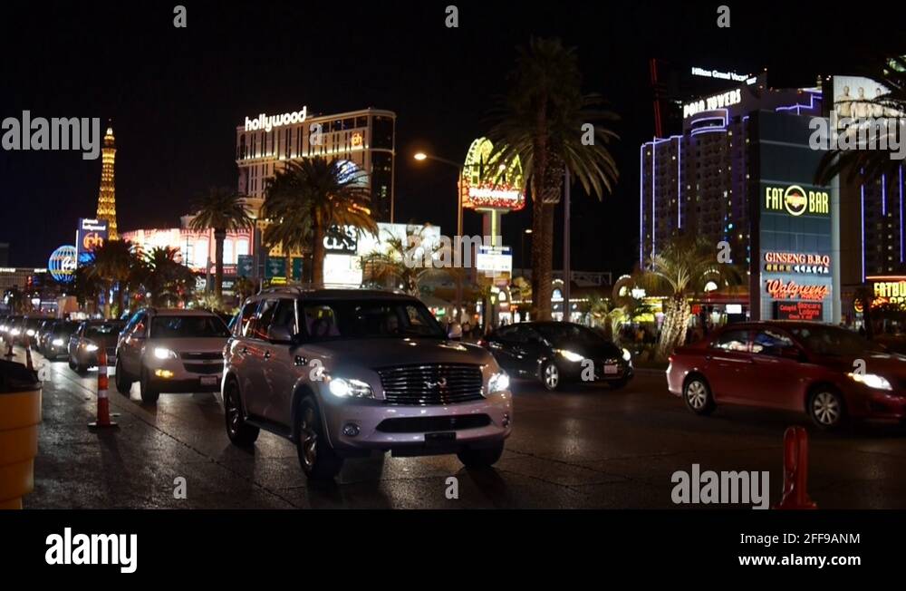 Las Vegas Strip Traffic Night Stock Video Footage - Alamy