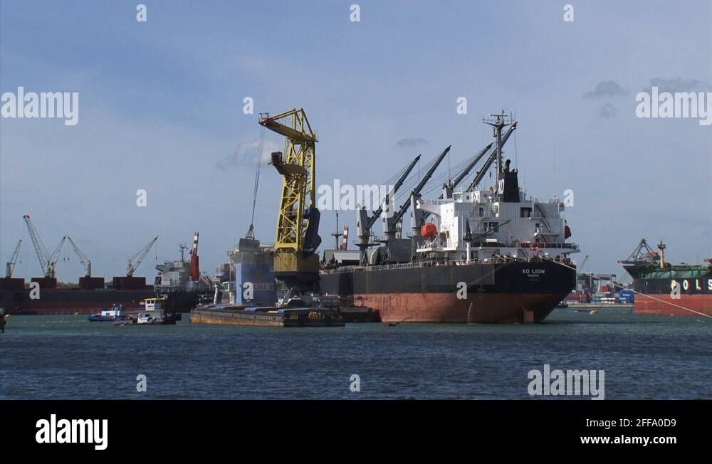 Inland cargo handling Stock Videos & Footage - HD and 4K Video Clips ...