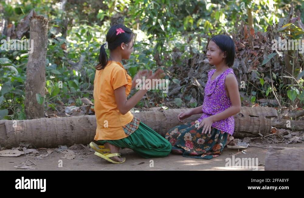Clapping game girls Stock Videos & Footage - HD and 4K Video Clips - Alamy
