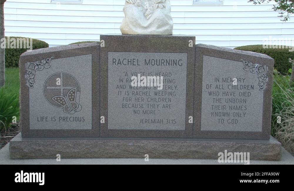 Statue mourning Stock Videos & Footage - HD and 4K Video Clips - Alamy