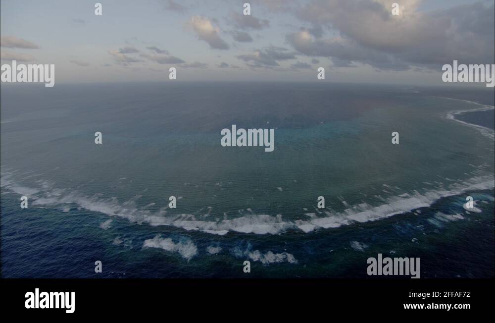 Ocean sea Stock Videos & Footage - HD and 4K Video Clips - Alamy