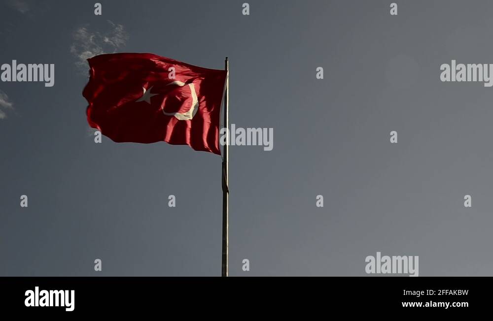Turkiye bayragi Stock Videos & Footage - HD and 4K Video Clips - Alamy