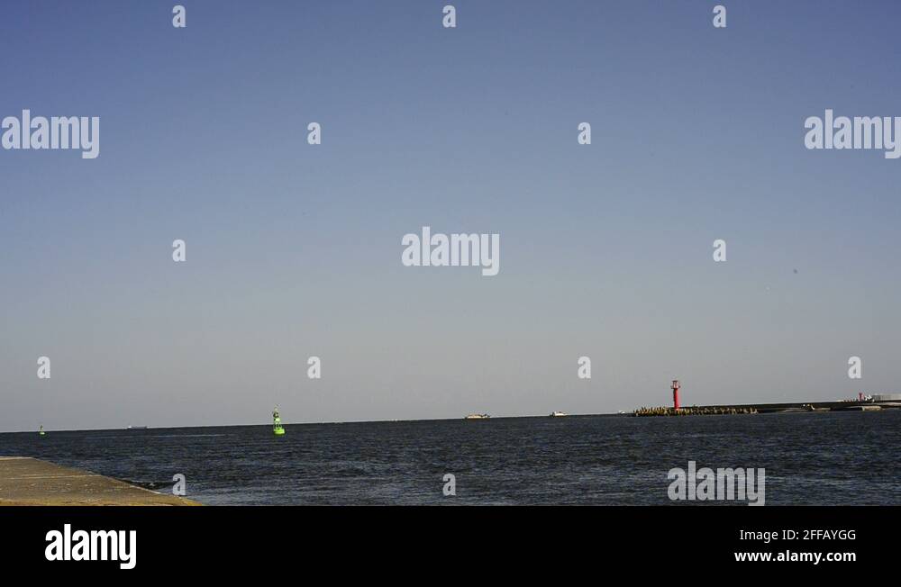 Seaport towns Stock Videos & Footage - HD and 4K Video Clips - Alamy