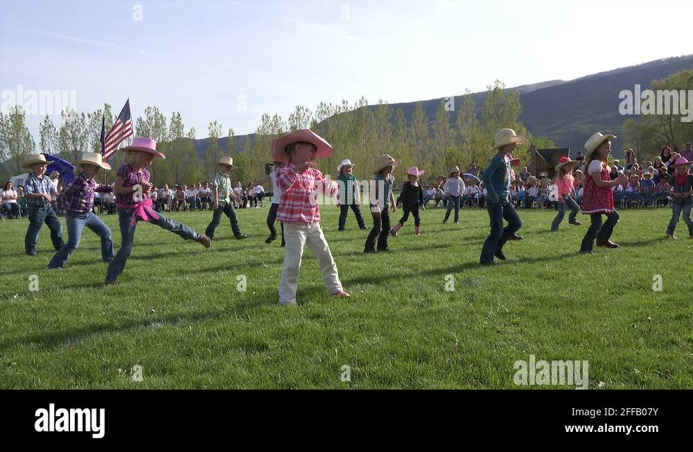School children line Stock Videos & Footage - HD and 4K Video Clips - Alamy