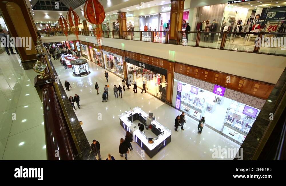Rio shopping mall Stock Videos & Footage - HD and 4K Video Clips - Alamy