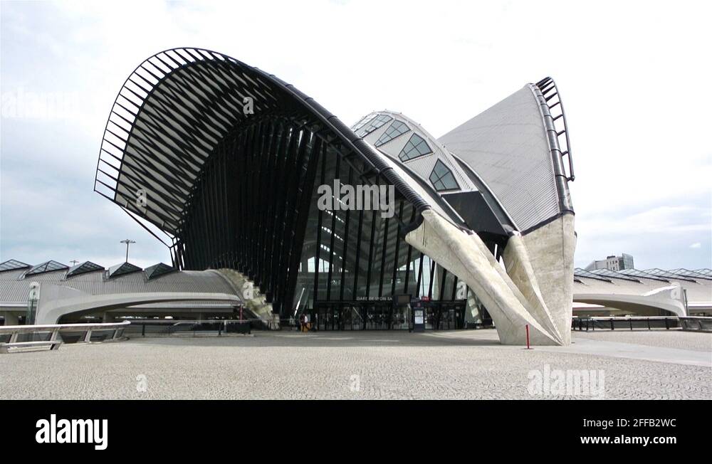 Gare de lyon platform Stock Videos & Footage - HD and 4K Video Clips ...