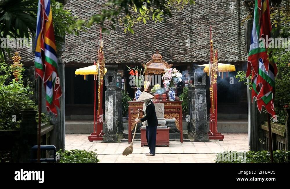 Sweeping the temple Stock Videos & Footage - HD and 4K Video Clips - Alamy
