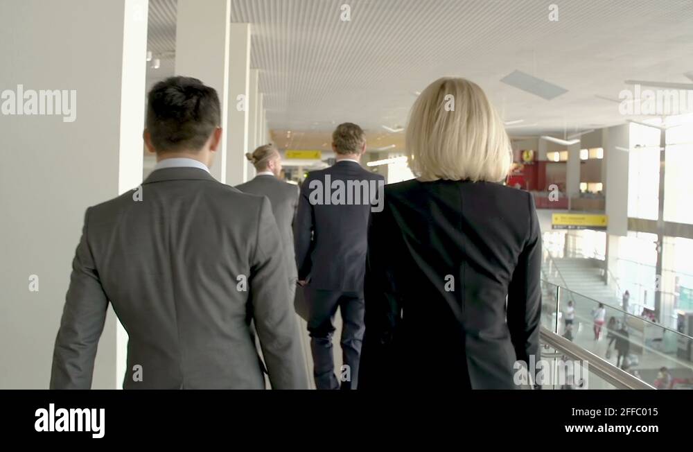 Catching a plane Stock Videos & Footage - HD and 4K Video Clips - Alamy