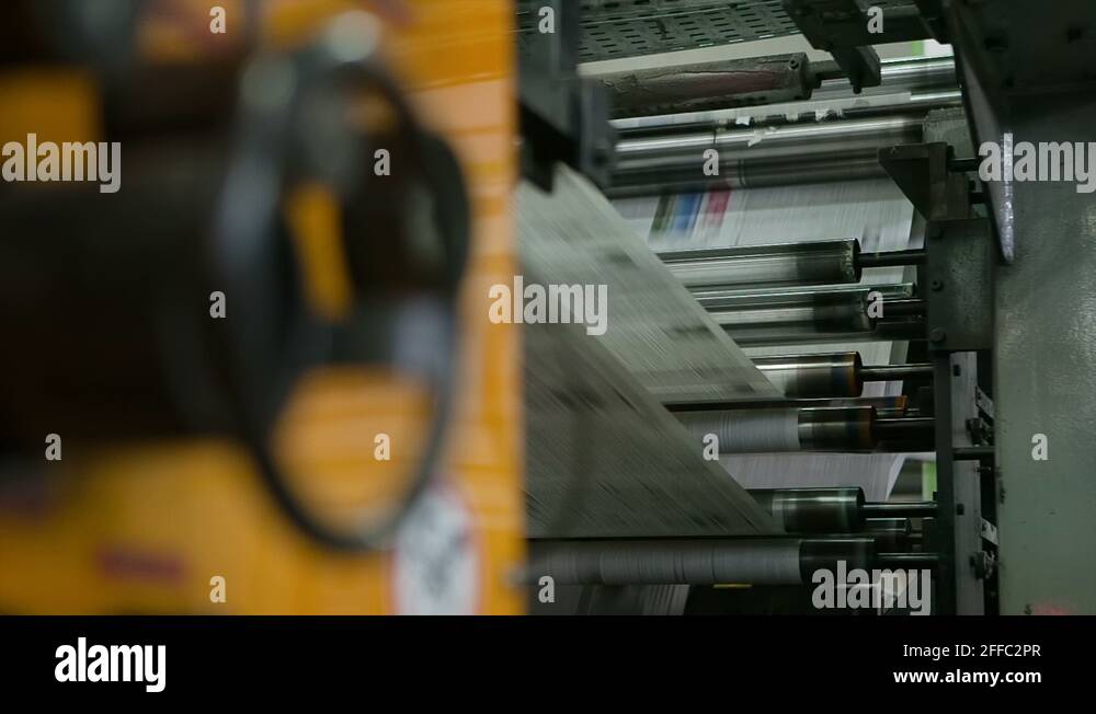 Paper roll machine Stock Videos & Footage - HD and 4K Video Clips - Alamy