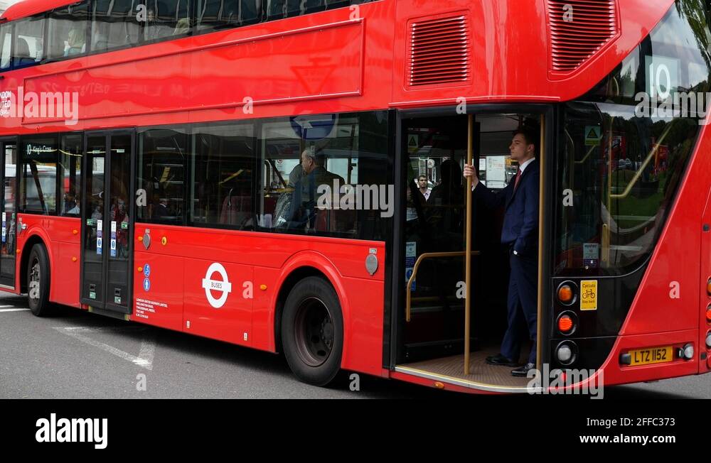 United double decker bus Stock Videos & Footage - HD and 4K Video Clips ...
