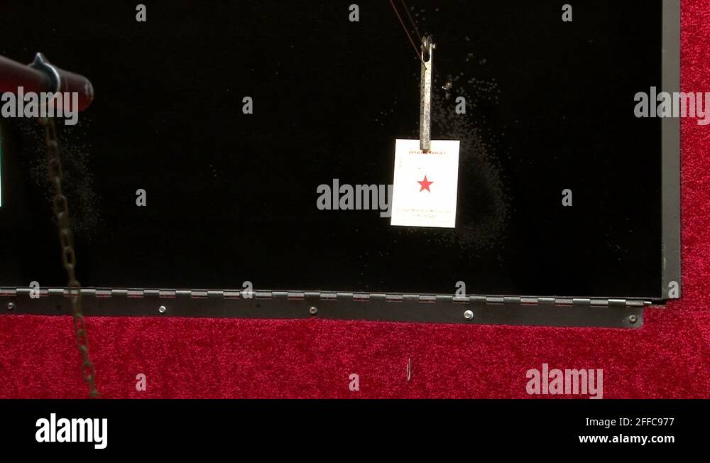 Toy gun carnival Stock Videos & Footage - HD and 4K Video Clips - Alamy