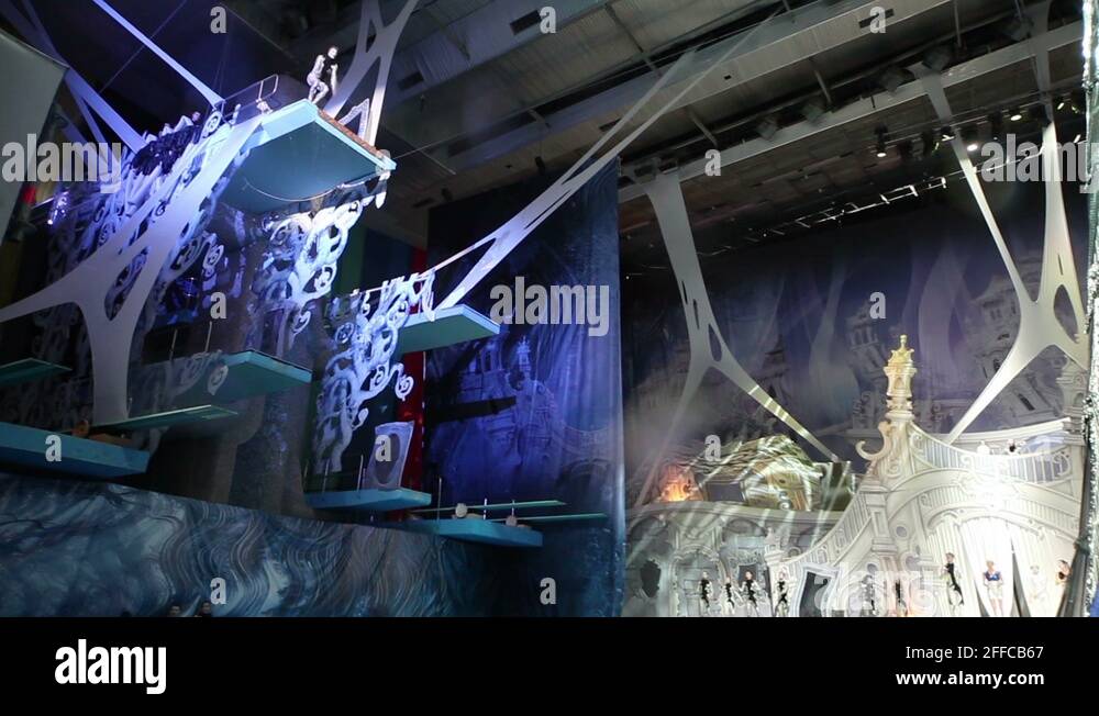 Human tower pool Stock Videos & Footage - HD and 4K Video Clips - Alamy