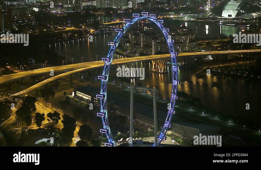 Singapore flyer on Stock Videos & Footage - HD and 4K Video Clips - Alamy