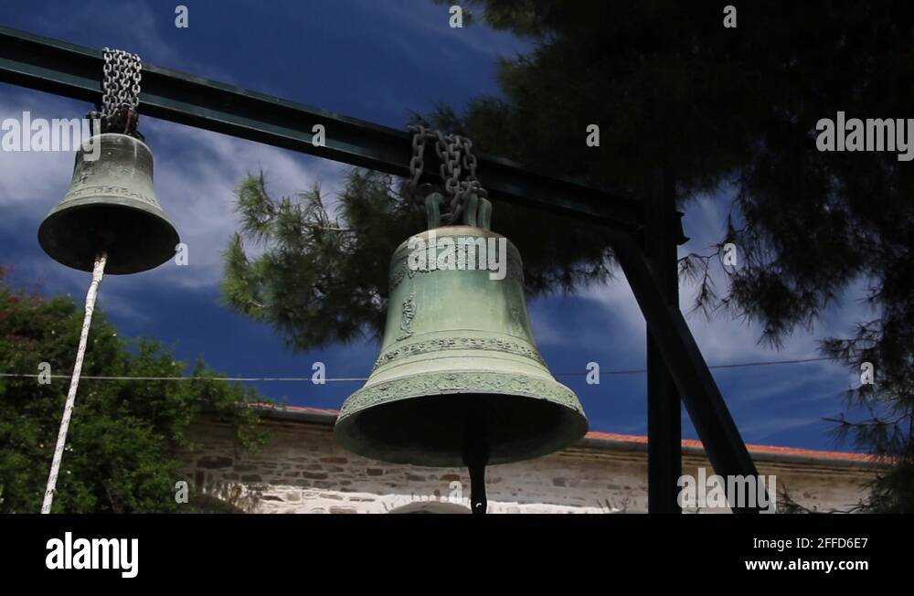Medieval bells Stock Videos & Footage - HD and 4K Video Clips - Alamy