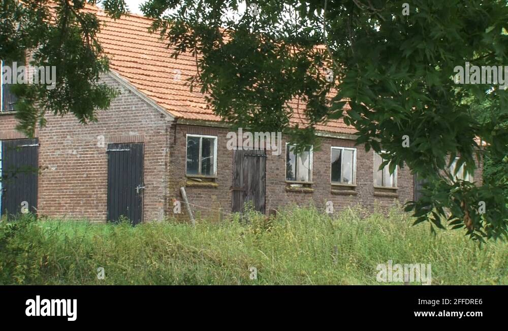 Traditional agricultural barn Stock Videos & Footage - HD and 4K Video ...