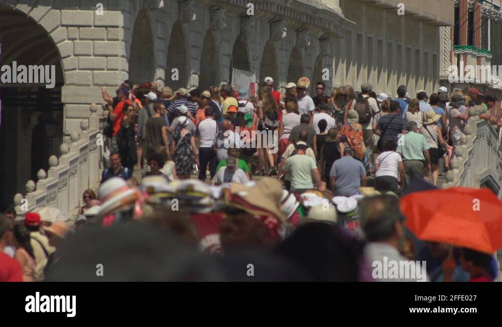 Tourist crowd tourists Stock Videos & Footage - HD and 4K Video Clips ...