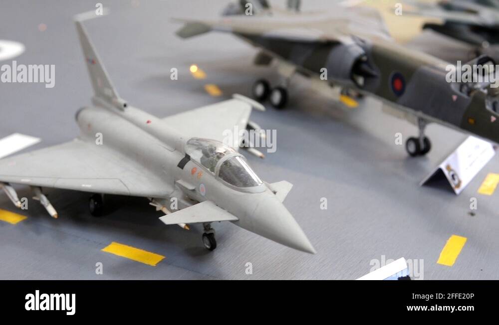 Model aircraft kit Stock Videos & Footage - HD and 4K Video Clips - Alamy