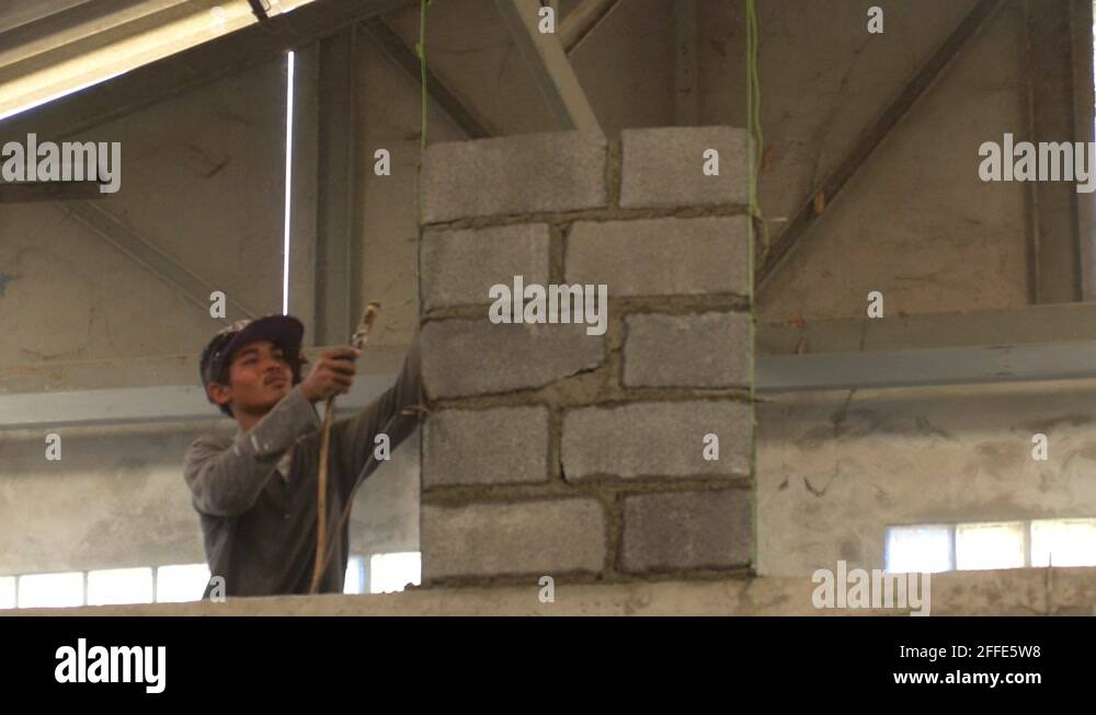 Mason building a wall Stock Videos & Footage - HD and 4K Video Clips ...