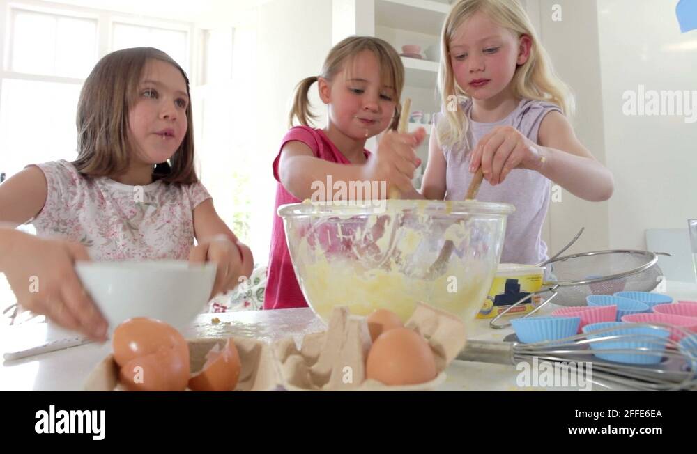 Making a cake sequence Stock Videos & Footage - HD and 4K Video Clips ...