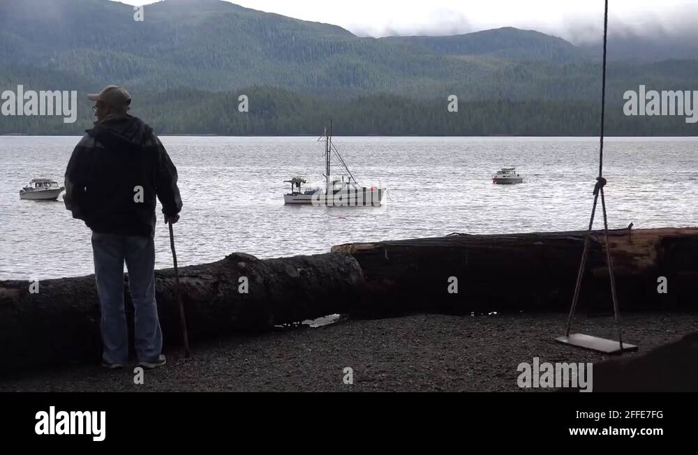 Cane boat Stock Videos & Footage - HD and 4K Video Clips - Alamy
