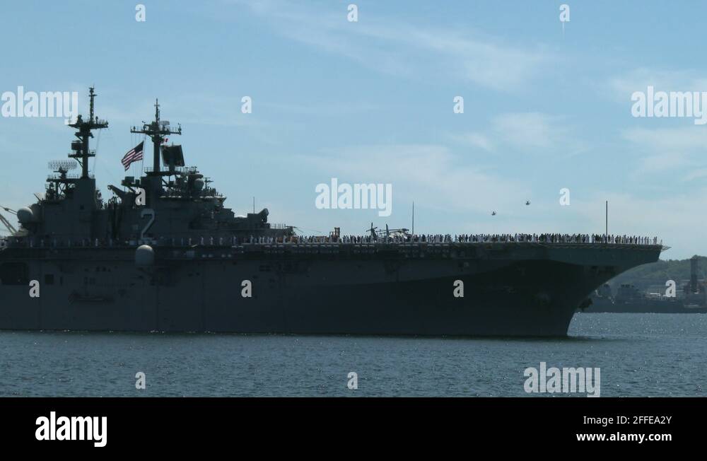 Uss essex Stock Videos & Footage - HD and 4K Video Clips - Alamy