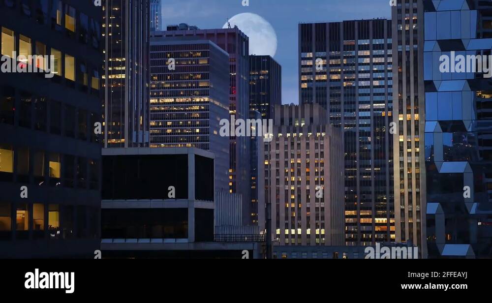 Full moon over manhattan Stock Videos & Footage - HD and 4K Video Clips ...