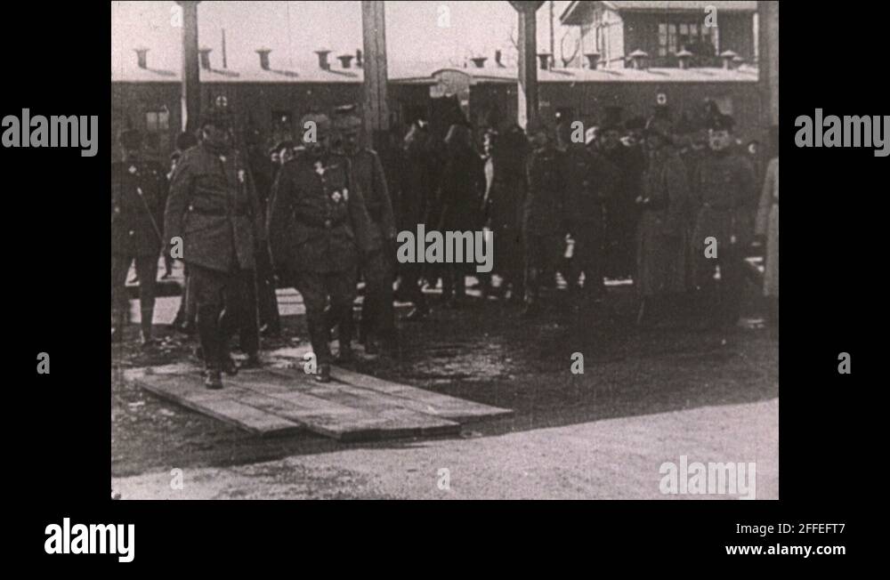 Ww1 german officer Stock Videos & Footage - HD and 4K Video Clips - Alamy