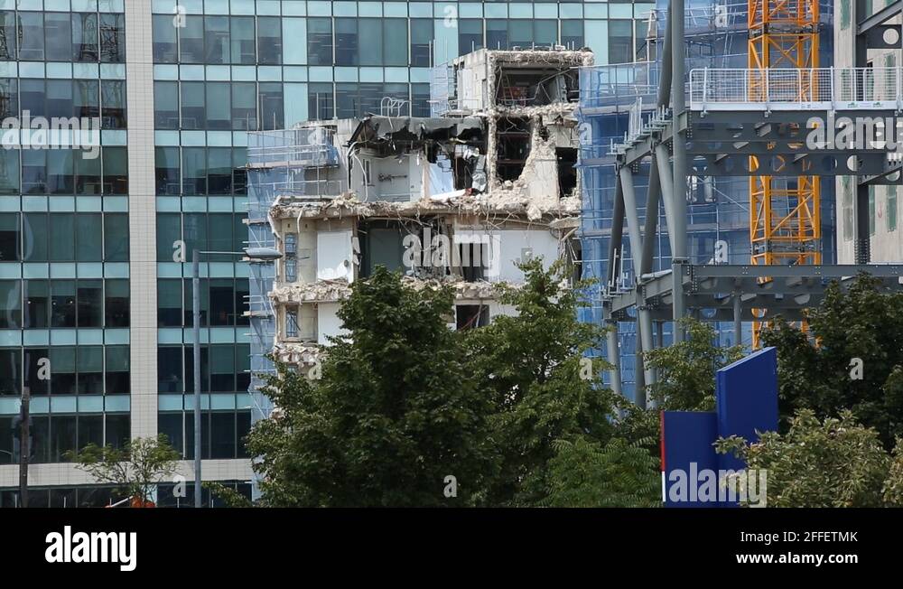 demolition of the office building Stock Video Footage - Alamy