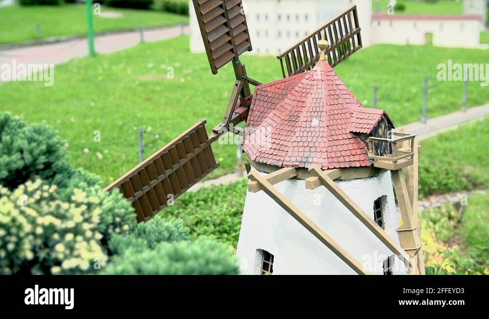 Tower windmill Stock Videos & Footage - HD and 4K Video Clips - Alamy
