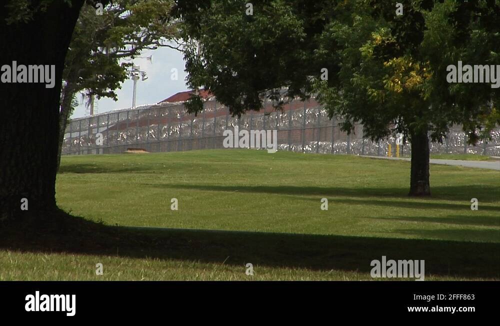 Federal prison fence Stock Videos & Footage - HD and 4K Video Clips - Alamy
