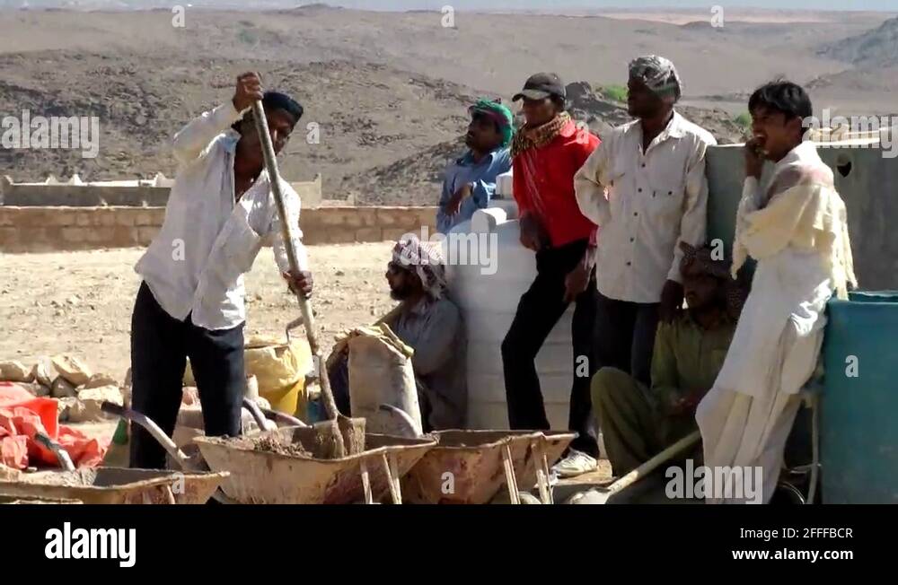 Omani ruins Stock Videos & Footage - HD and 4K Video Clips - Alamy