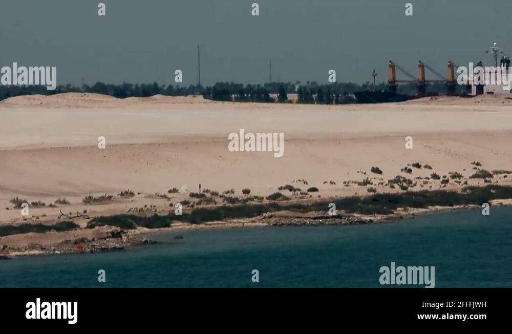 Ships in suez canal Stock Videos & Footage - HD and 4K Video Clips - Alamy