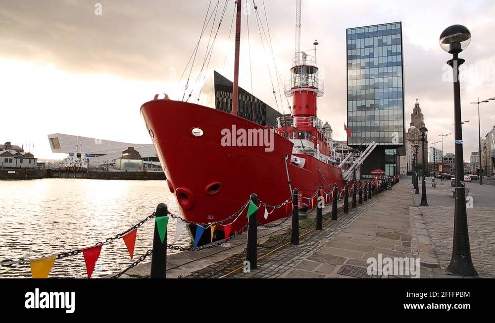 Liverpool albert dock sunset Stock Videos & Footage - HD and 4K Video ...