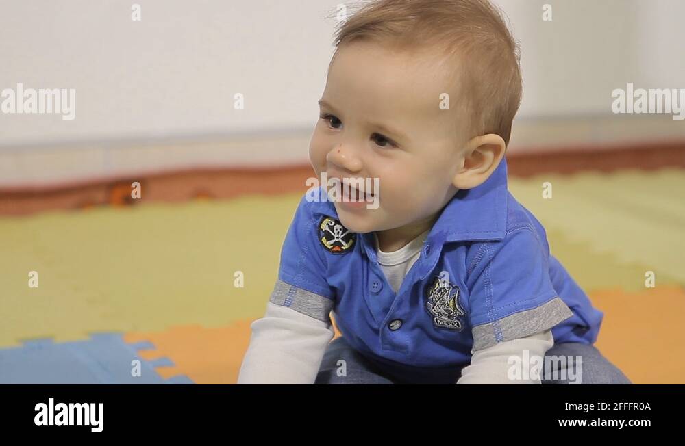 Baby cutout nappy Stock Videos & Footage - HD and 4K Video Clips - Alamy