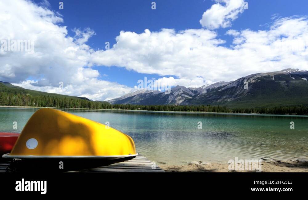Recreational kayak Stock Videos & Footage - HD and 4K Video Clips - Alamy