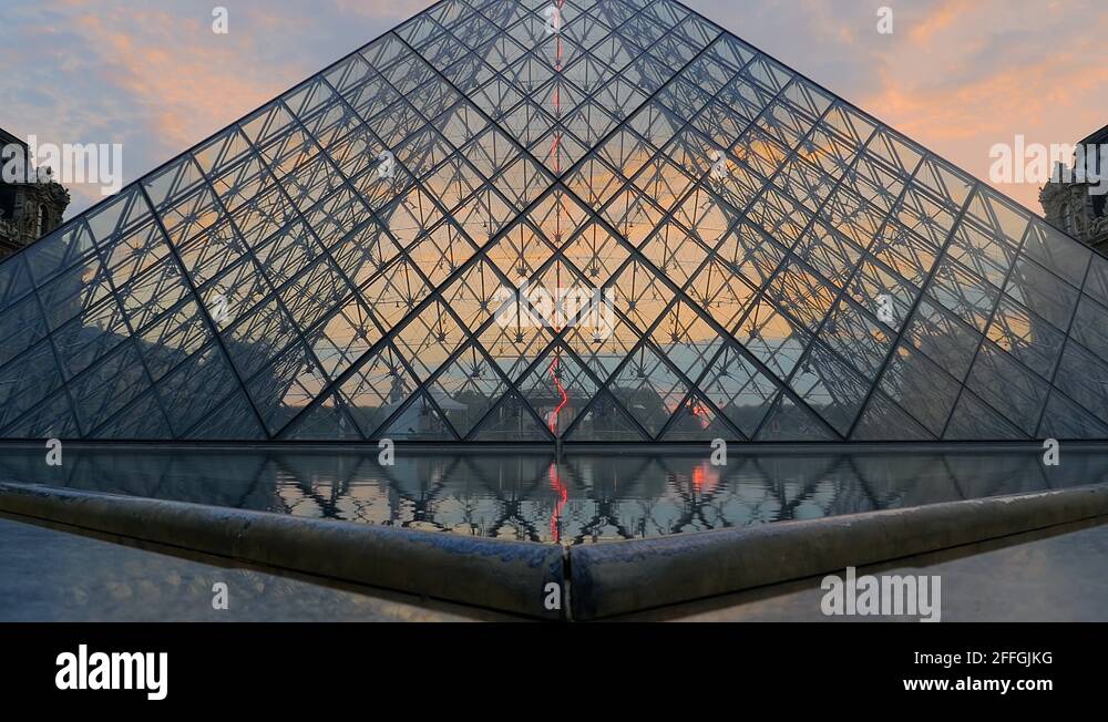 Lens france louvre lens Stock Videos & Footage - HD and 4K Video Clips ...