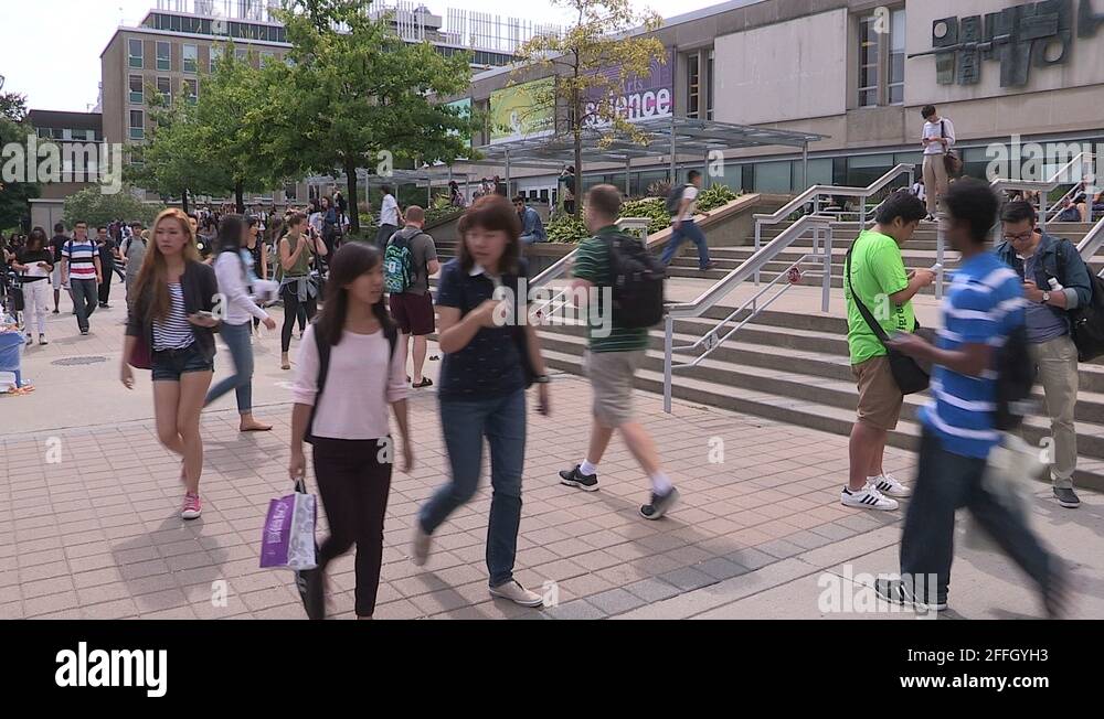 University college campus walking Stock Videos & Footage - HD and 4K ...