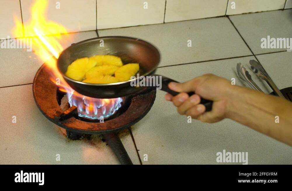 Deep fried pineapple Stock Videos & Footage - HD and 4K Video Clips - Alamy