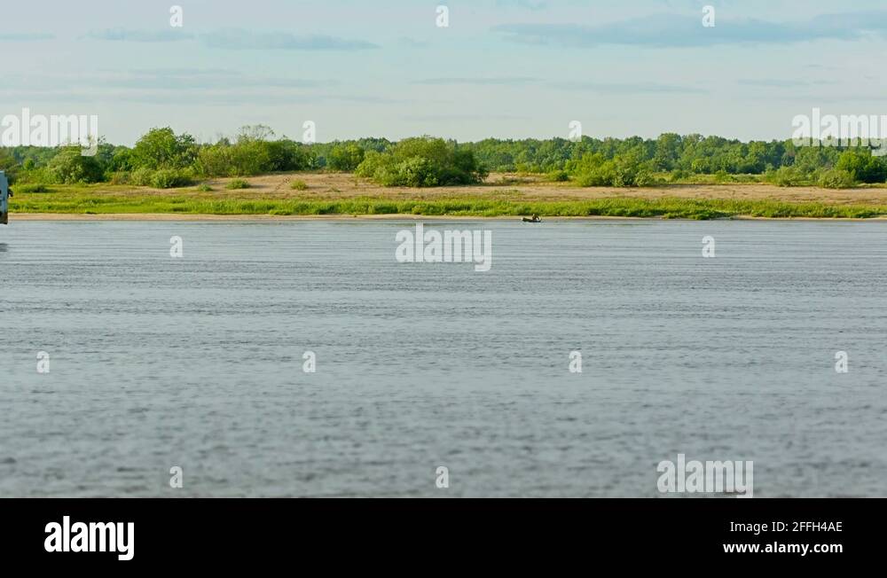 Self propelled barge Stock Videos & Footage - HD and 4K Video Clips - Alamy