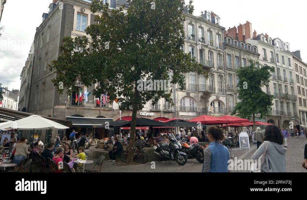 Cafe outdoor cafes Stock Videos & Footage - HD and 4K Video Clips - Alamy