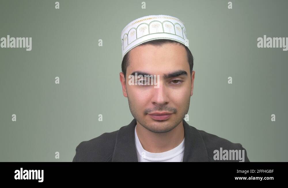 Sufi muslim man Stock Videos & Footage - HD and 4K Video Clips - Alamy