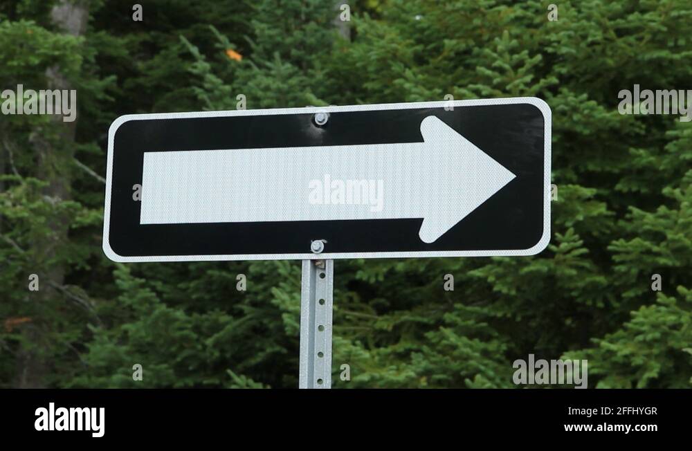 One way right arrow Stock Videos & Footage - HD and 4K Video Clips - Alamy