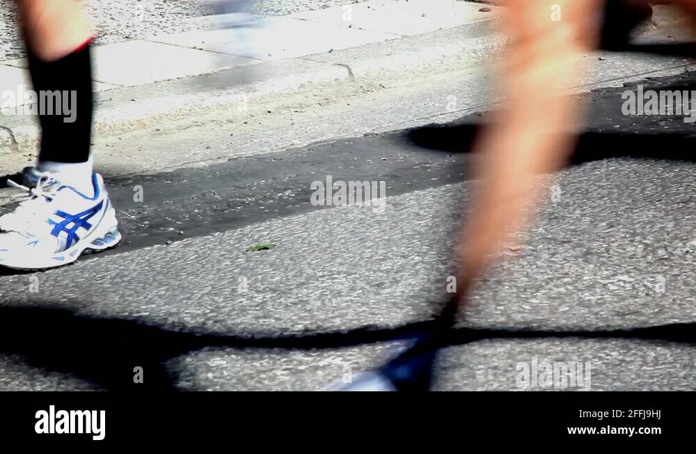 Leg foot race road human speed crowd track build sport street motion ...